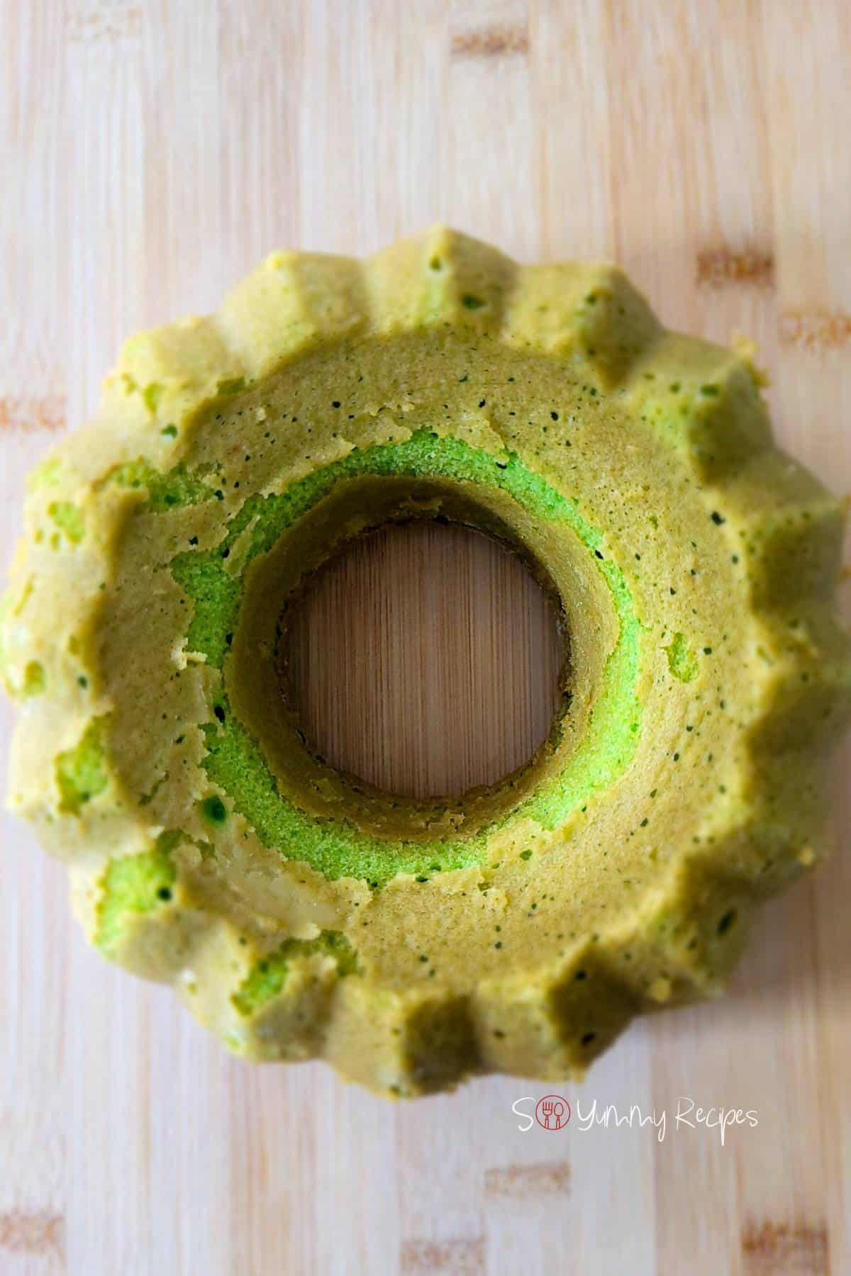 Pandan Cake with Coconut Milk: A Moist, Fragrant Southeast Asian Bake ...